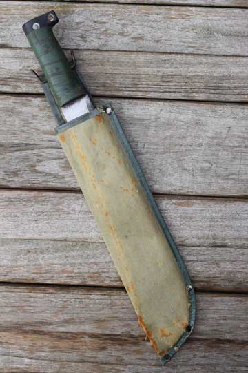 Swords of the World, Knives, Hangers and Daggers.: US vintage hand ...