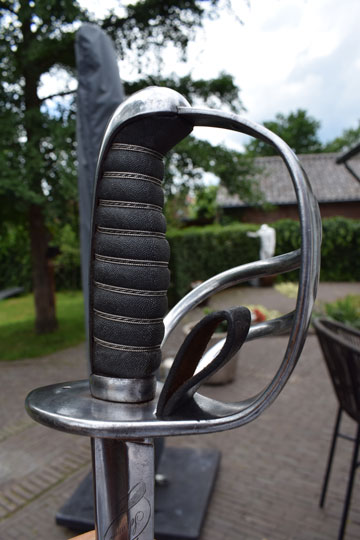 Swords of the Netherlands: Dutch Cavalry officers sword M 1854 by R ...